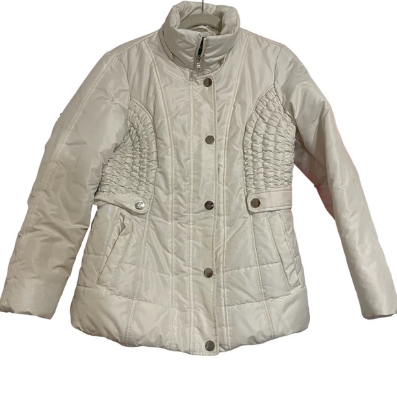 Covington | Jackets & Coats | Covington White Winter Puffer Jacket ...